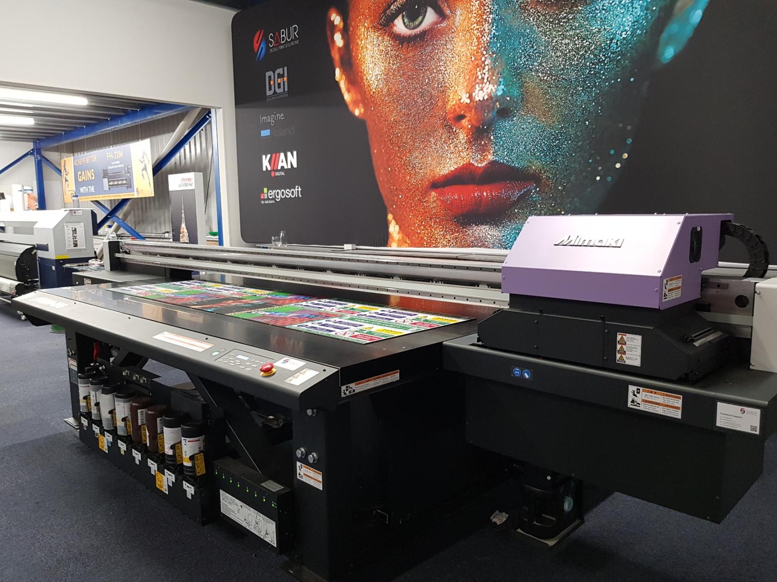 Color Flatbed Printer - UV Cured Technology - FOTO PRINT - Your Vision ...